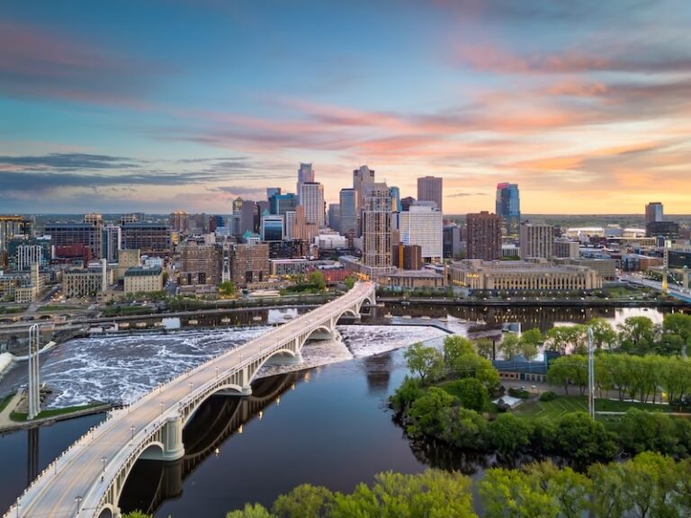 CNA Classes in Minnesota | 2025 CNA Training Programs